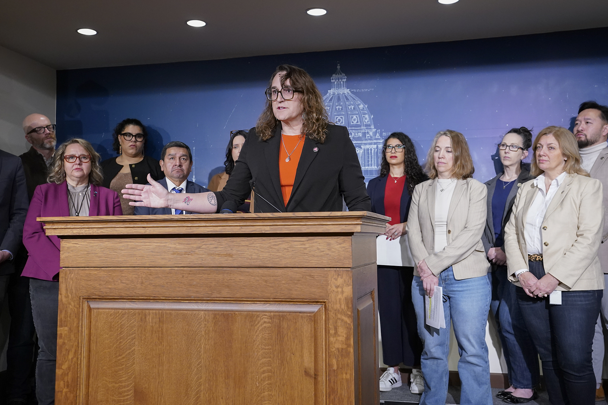 Proposed DFL legislation to take aim at ICE tactics and accountability ...