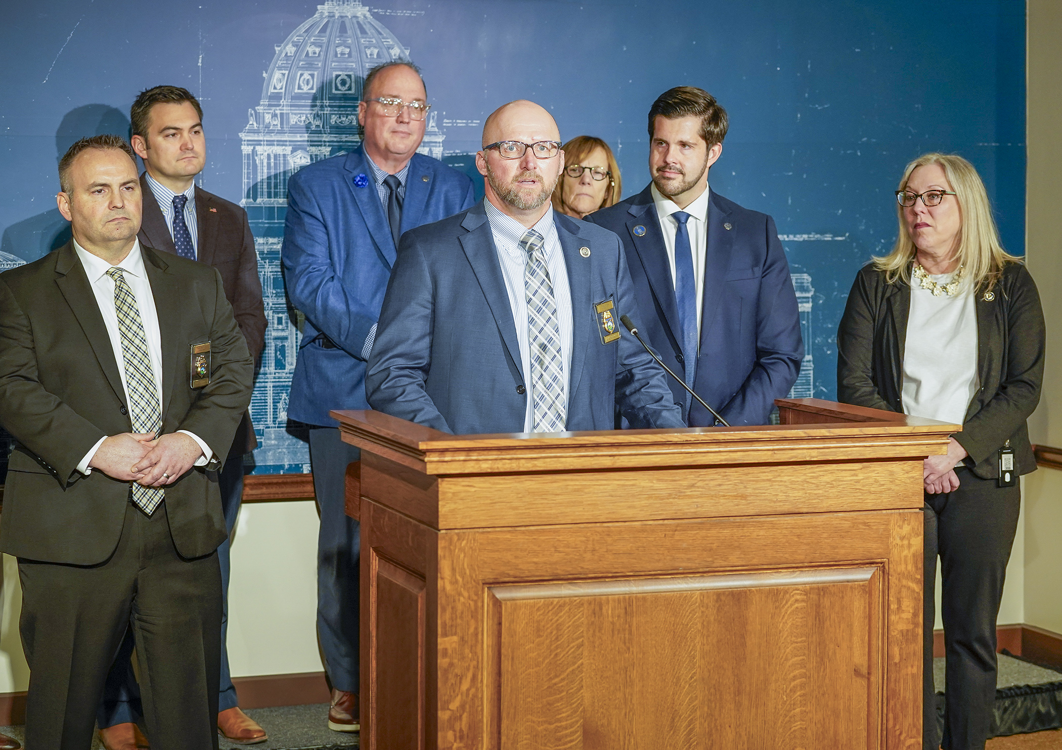 Proposed scholarship aims to attract new law enforcement officers ...